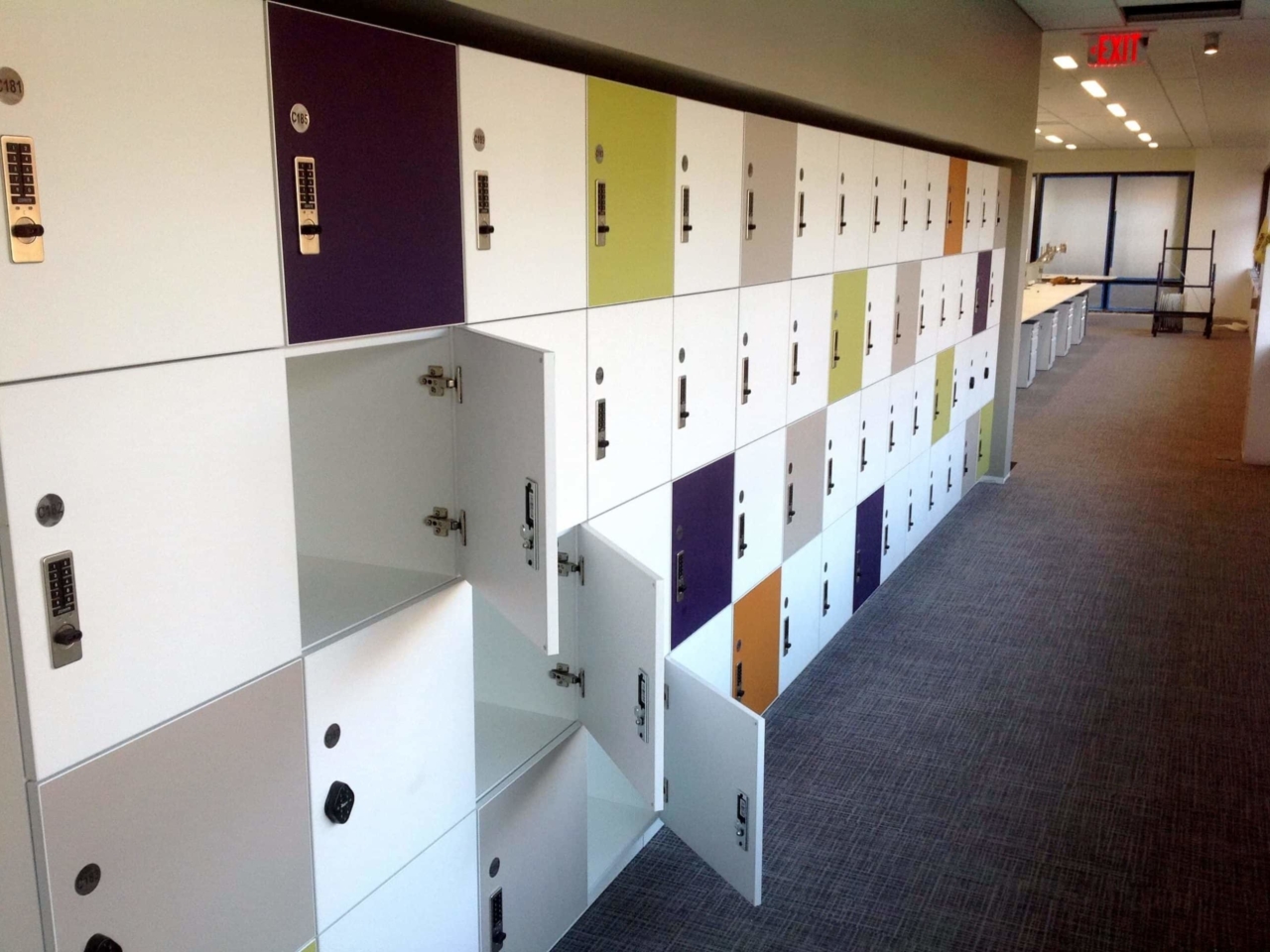 Corporate Lockers - Smart Storage Systems